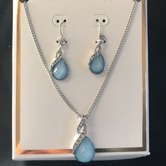 Ellen Tracy | Jewelry | Nwt Tracy Ellen Necklace Earrings Set | Poshmark